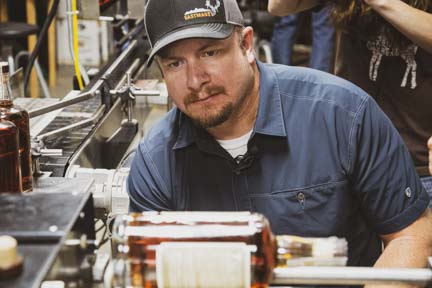 Living Legends | Mule Deer Whiskey | Eastmans TagHub
