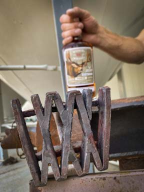 Living Legends | Mule Deer Whiskey | Eastmans TagHub