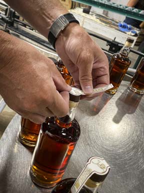Living Legends | Mule Deer Whiskey | Eastmans TagHub